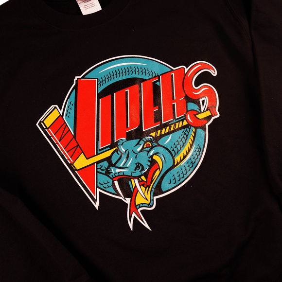 Detroit Vipers | Sweaters | Detroit Vipers Crewneck Sweatshirt 3x ...
